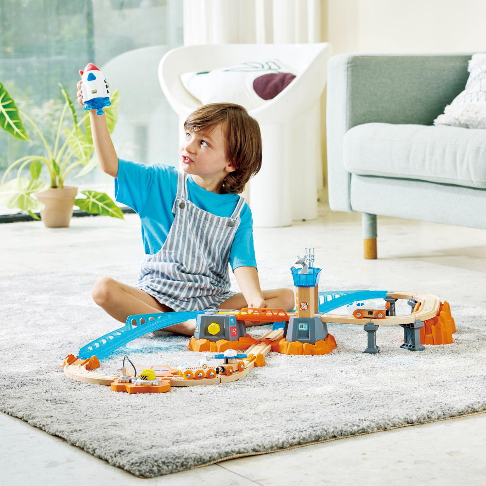 Hape Space Adventure Play Set – Hape Toys