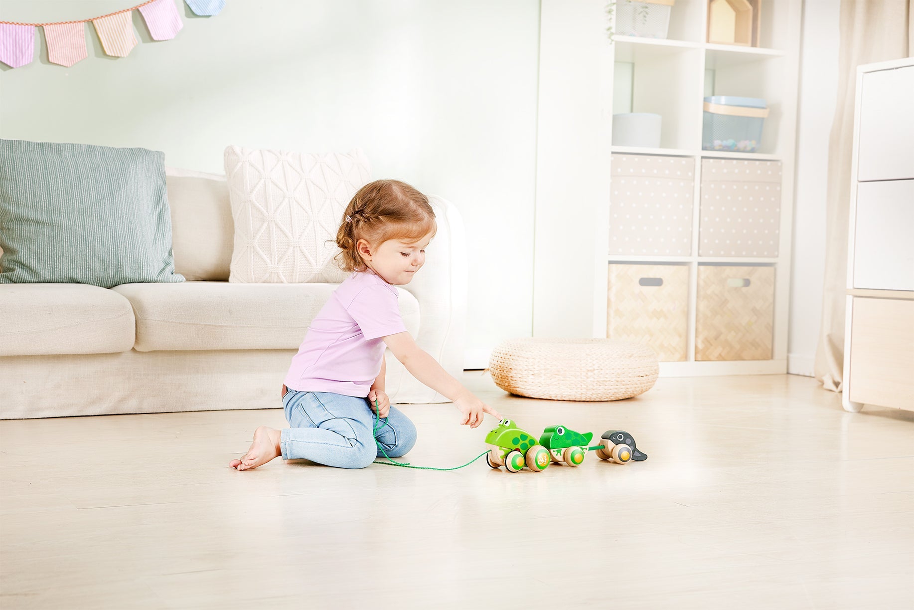 Hape Pull-Along Frog Family This will enhance baby's developmental ...